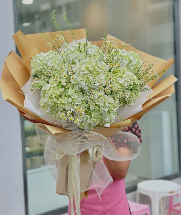 Layla Flowers - Hoa tươi Thủ Dầu Một